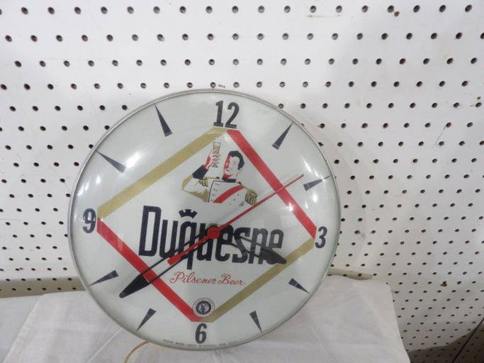 Duquesne Pilsner Beer Clock