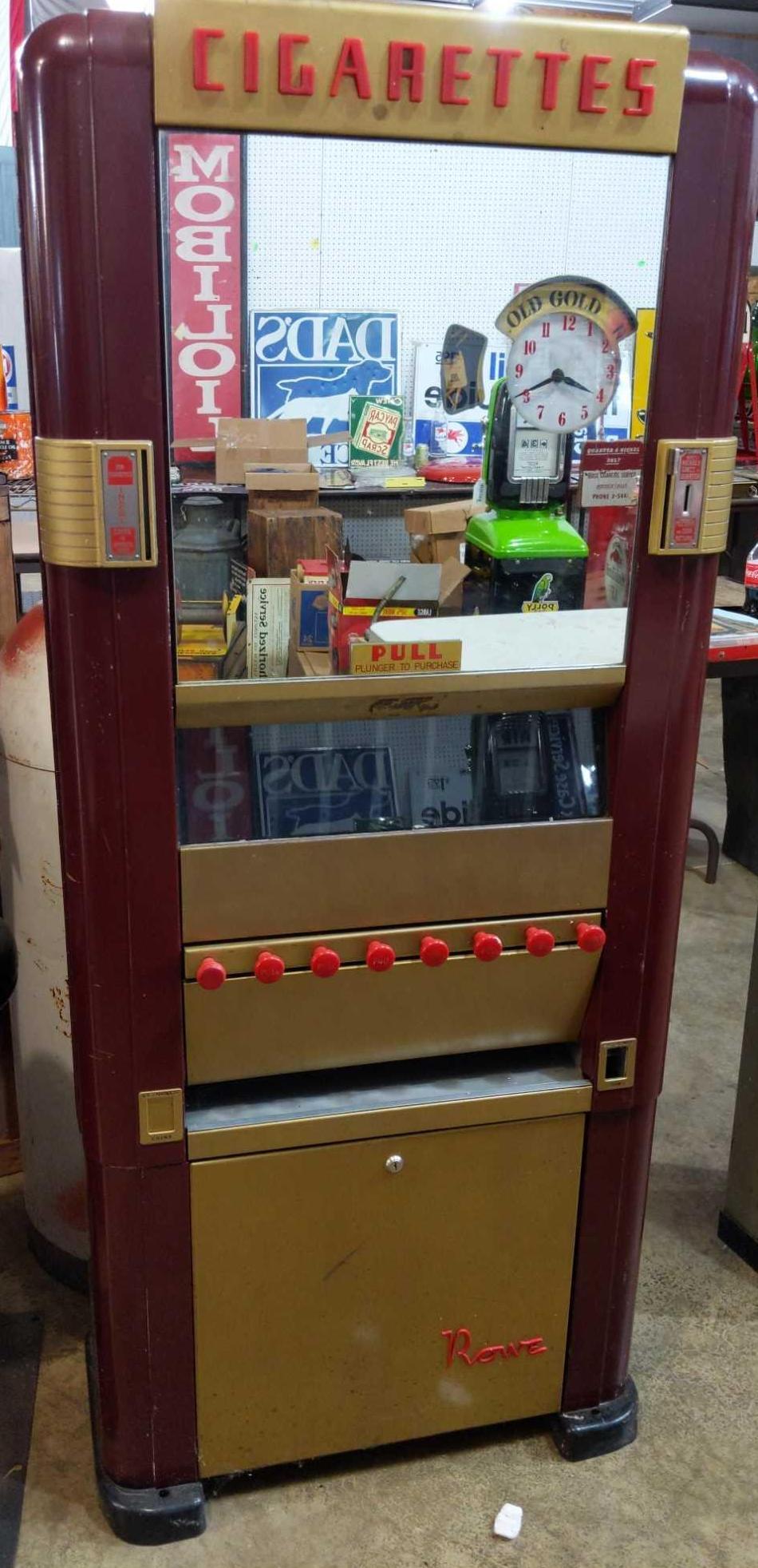 Rowe coin-op cigarette vending machine with key (#0650) on Oct 16, 2021 ...