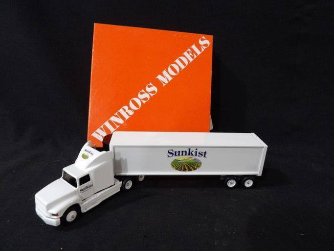 Winross Sunkist Advertising Promotional Model Truck And Trailer