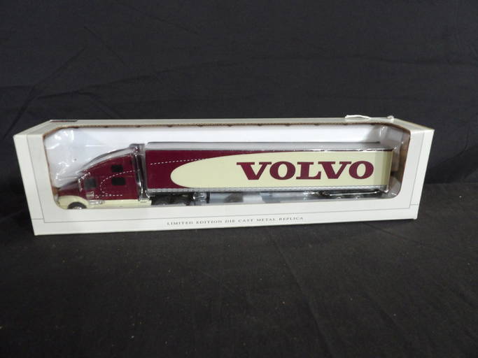 Spec Cast Limited Edition Volvo Scale Model Replica