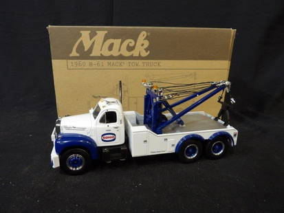 First Gear 40 0113 Ridge Way Garage B 61 Tow Truck