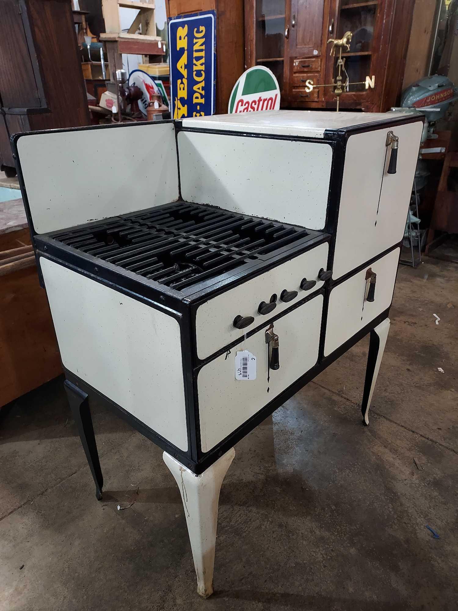 Early Enameled 4 Burner Gas Stove