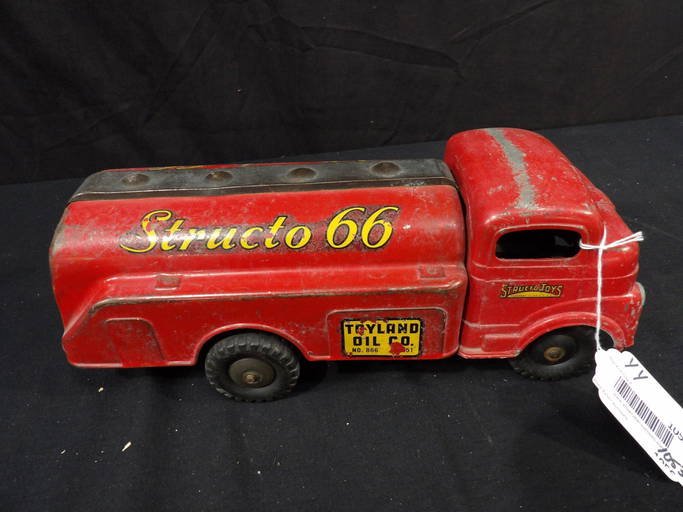 Structo 66 tanker truck (#1053) on Dec 28, 2022 | Atlee Raber Auctions ...