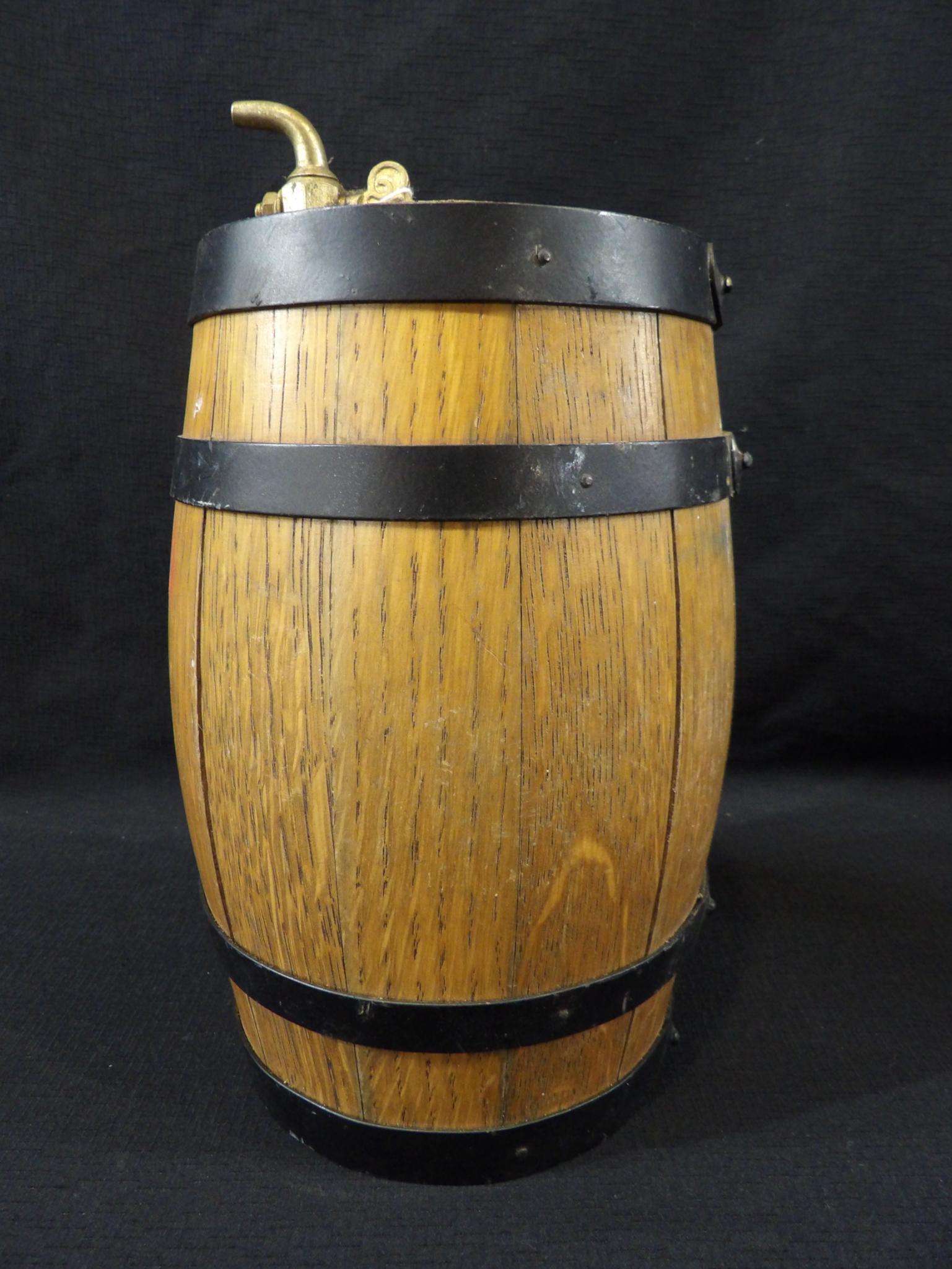 Small Wooden Barrel Auction