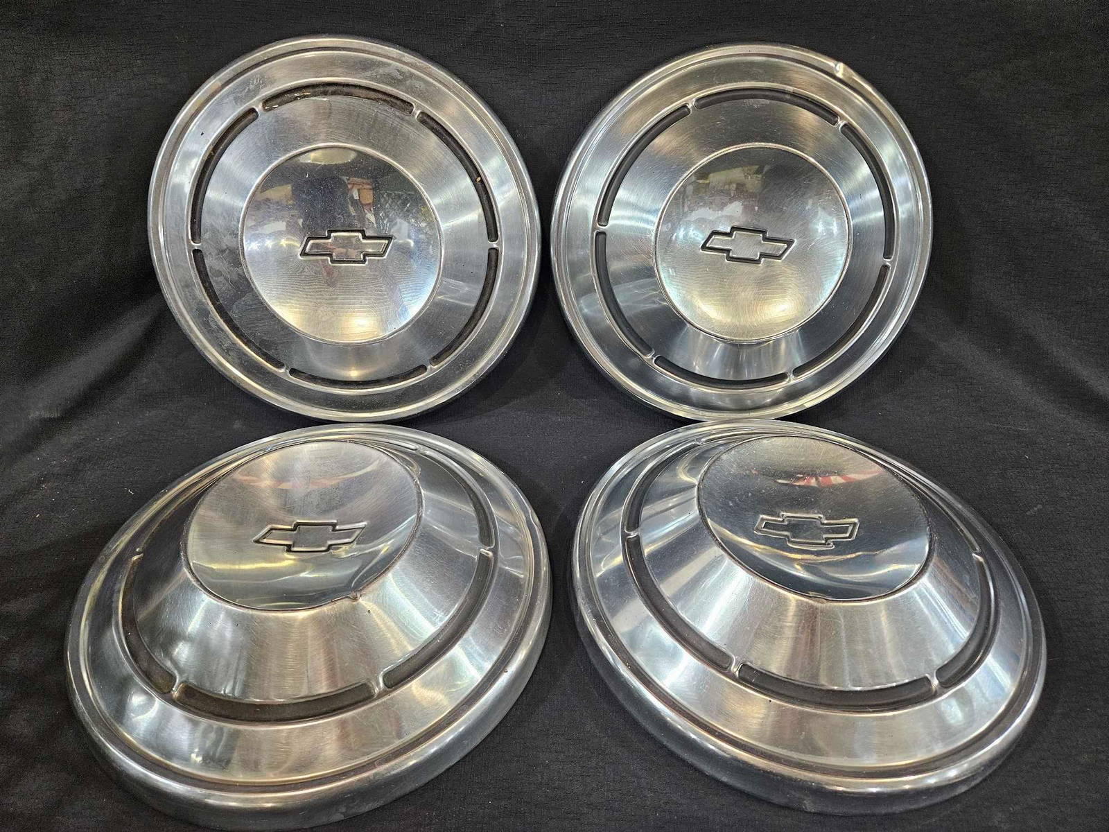 1950's Chevy Pickup Hub Caps Auction