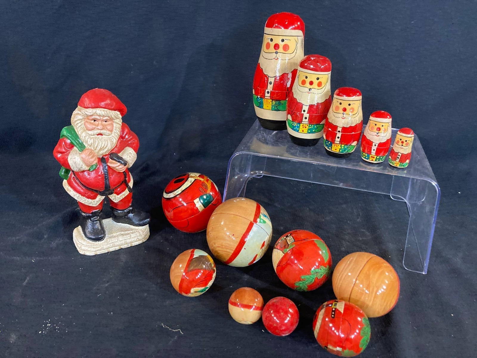 Nesting Santa Claus' And Cast Iron Santa Auction