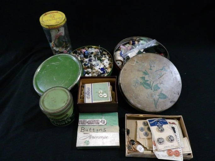 Large Lot Of Vintage Buttons In Early Tins