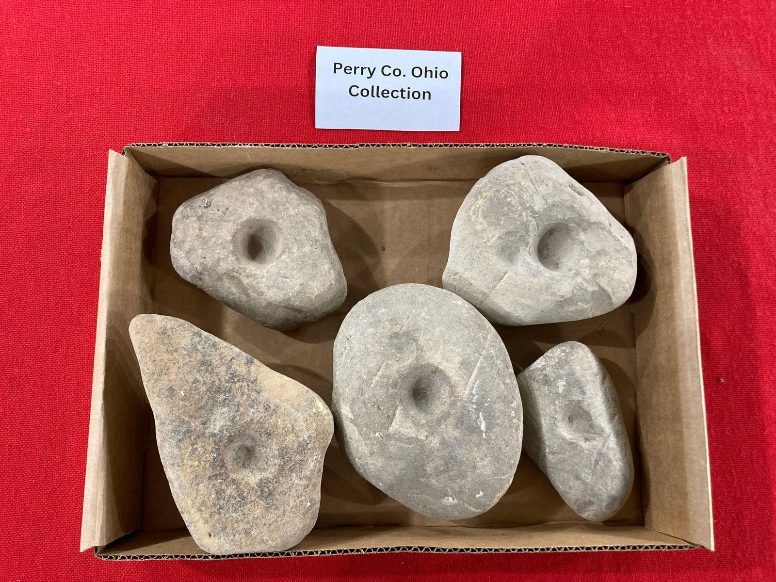 5-nutting Or Pecking Stones Auction