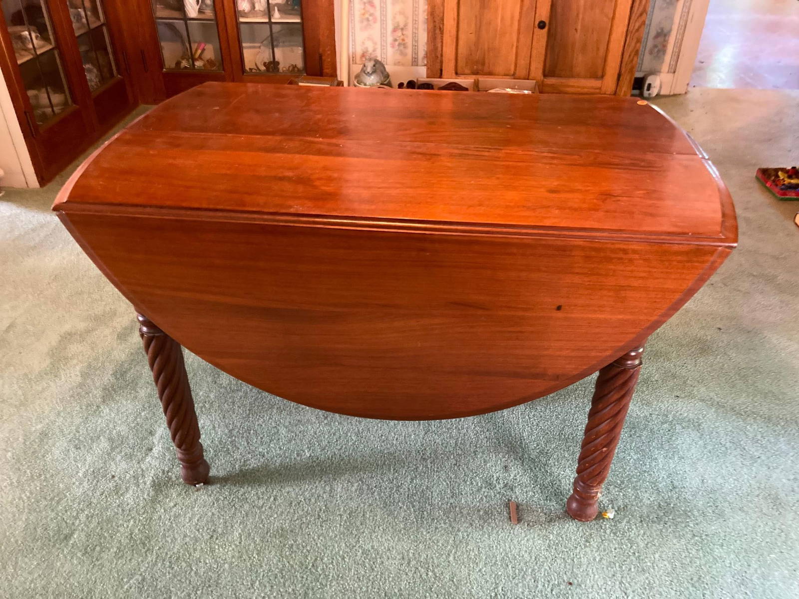 Drop Leaf Table W Turned Legs Auction