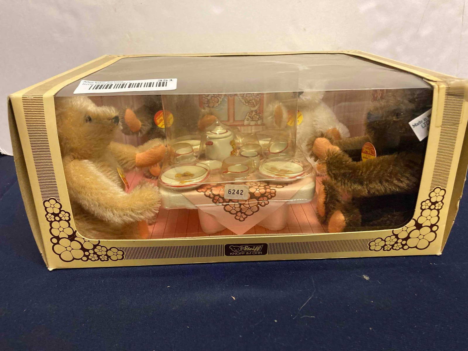 Steiff Tea Party Set Auction
