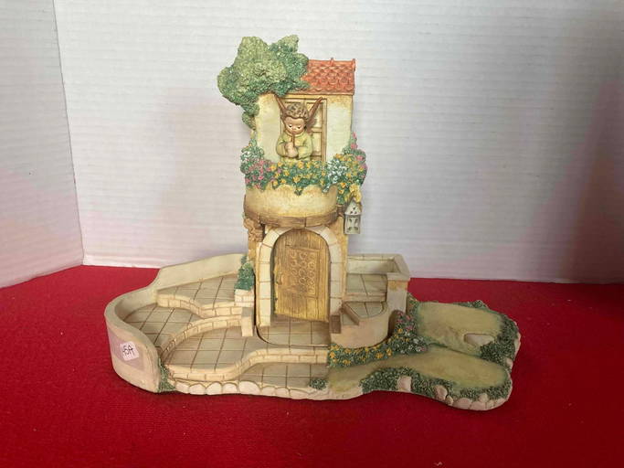 Goebel Hummel Display