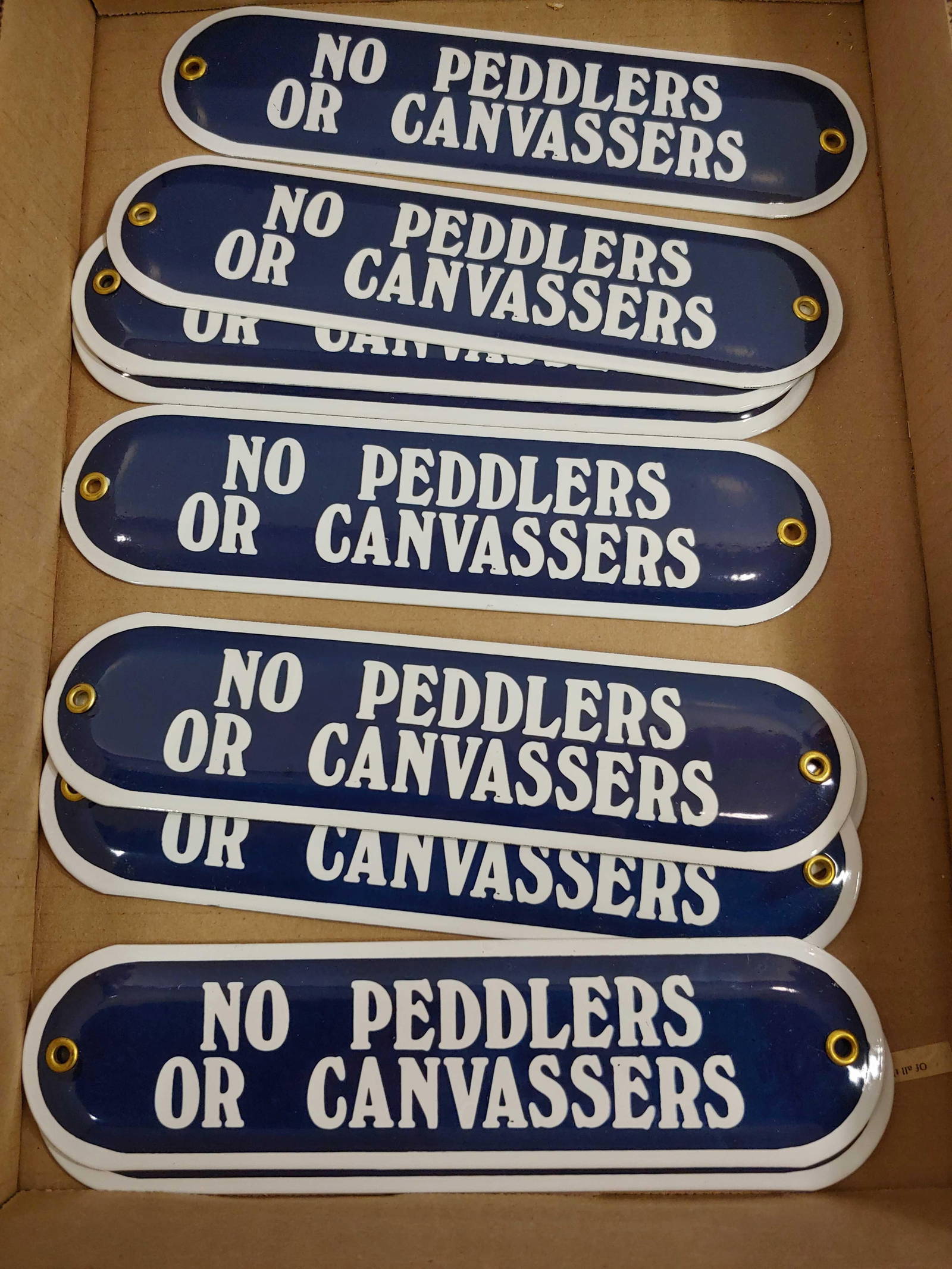 10- Nos "no Peddlers Or Canvassers" Porc Signs Auction