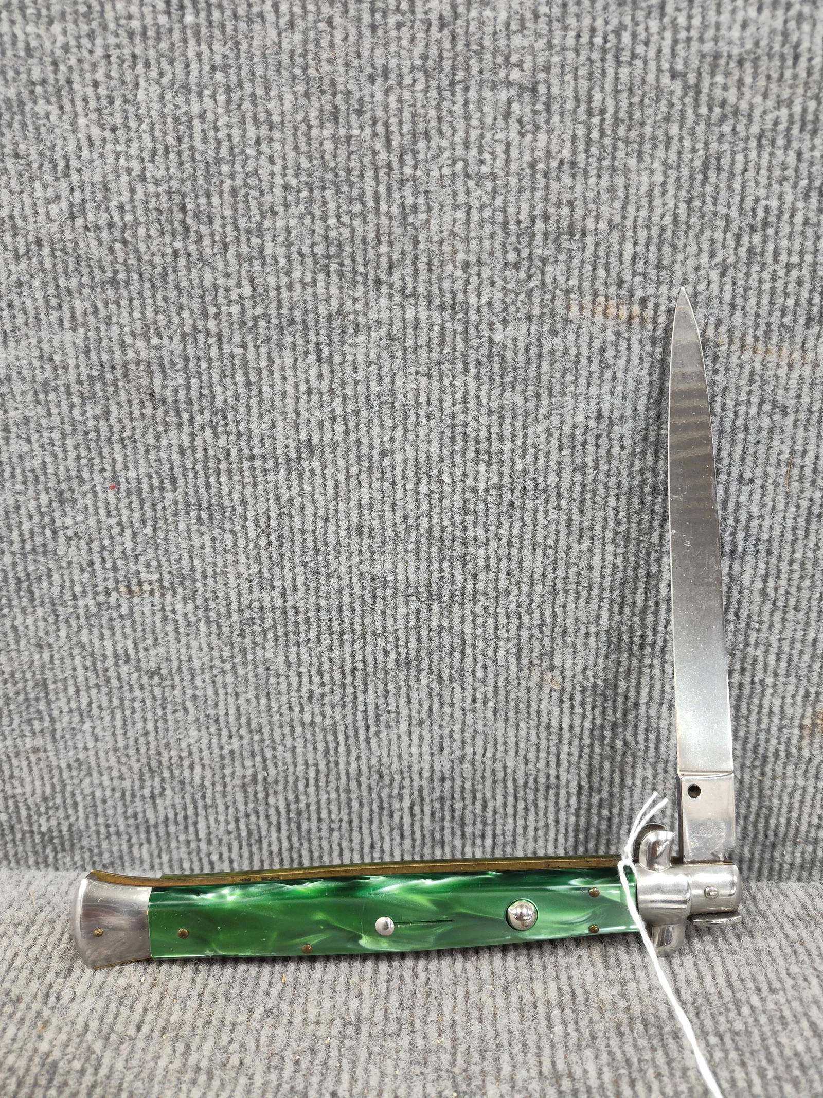 Rostfrei Stiletto Switchblade Auction