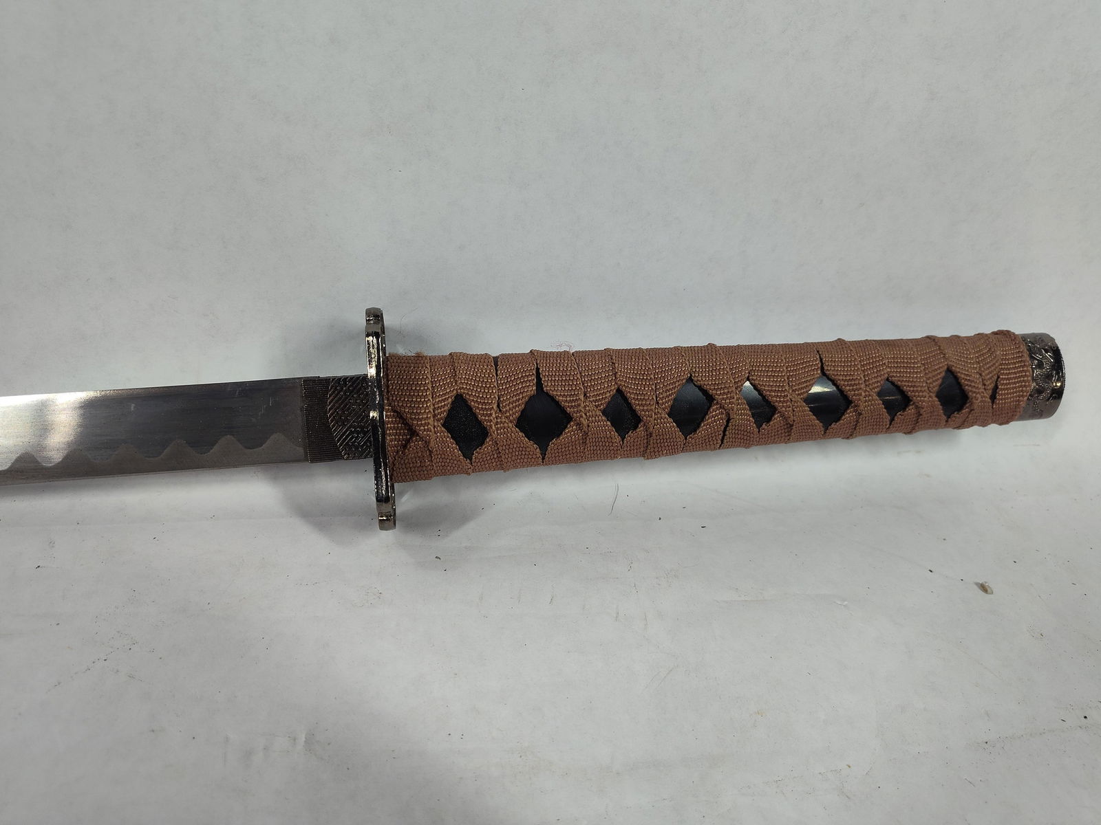 Dragon Decorated Samari Sword Auction