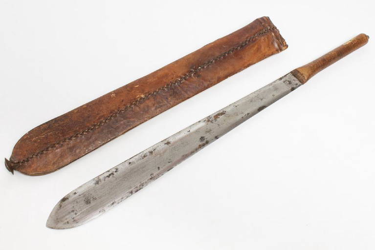 Martindale English "crocodile" Machete In Sheath