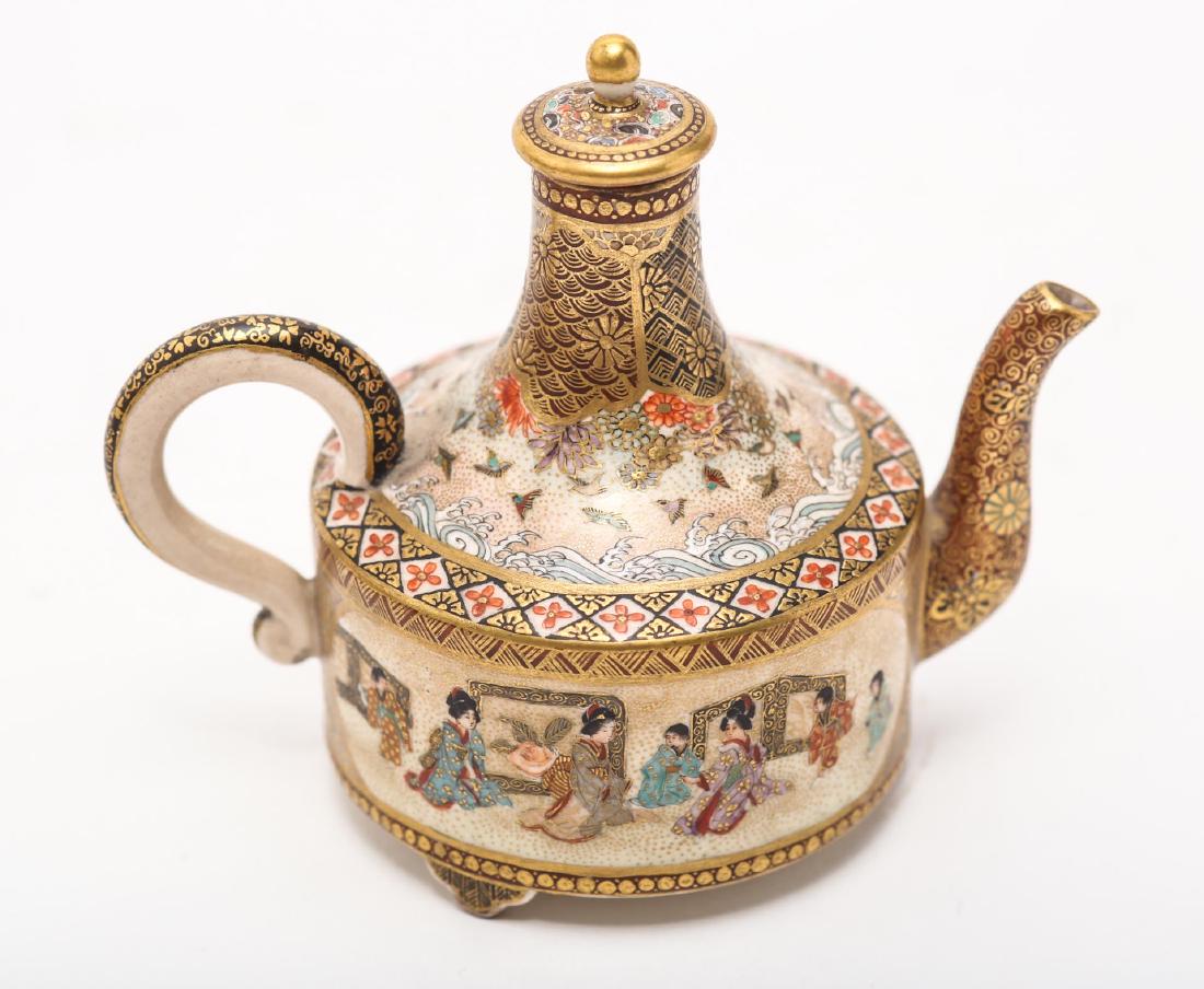 Japanese Satsuma Wine Sake Pot by Hyozan