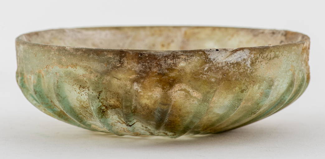 Ancient Roman Glass Ribbed Bowl - Nov 07, 2021 | Auctions at Showplace ...