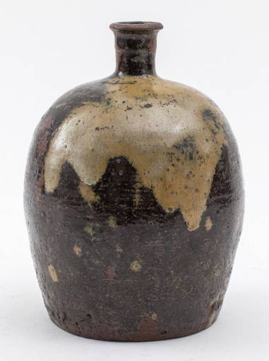 Japanese Seto Pottery Ware Bottle (#0141) on Dec 18, 2022 | Auctions at ...