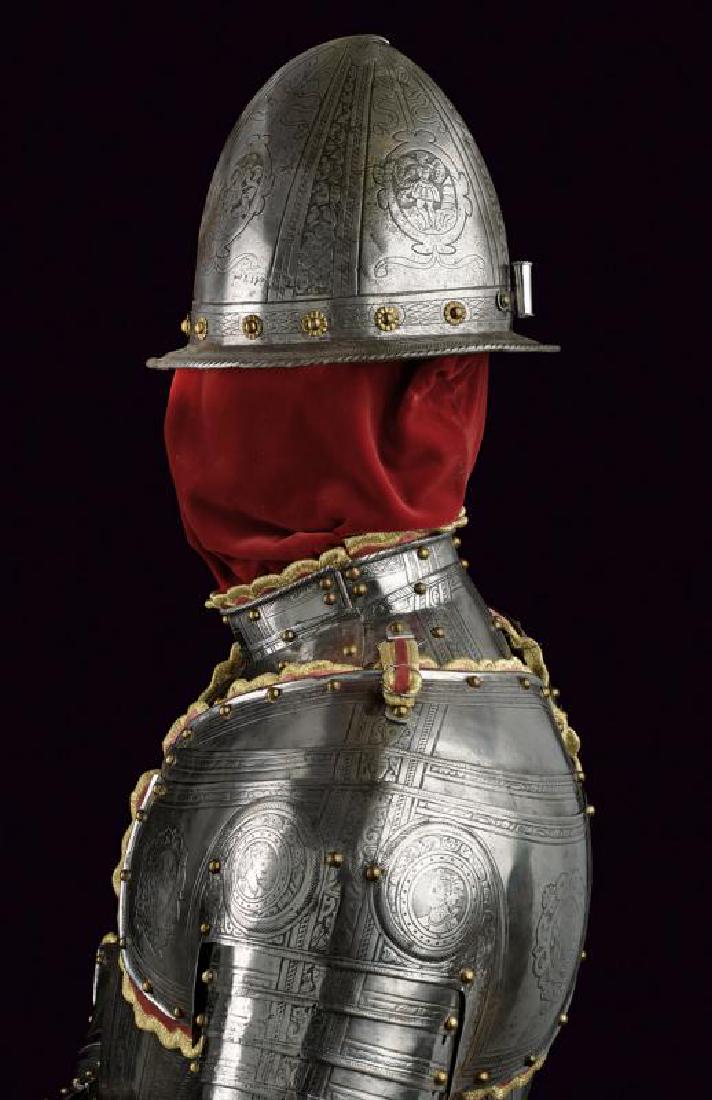 A Pisan style half armour