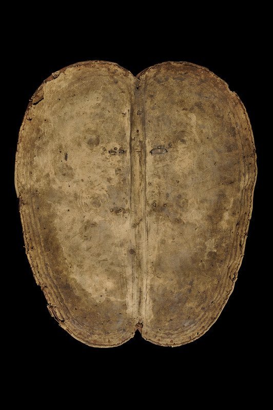 410: An outstandingly scarce Moorish shield