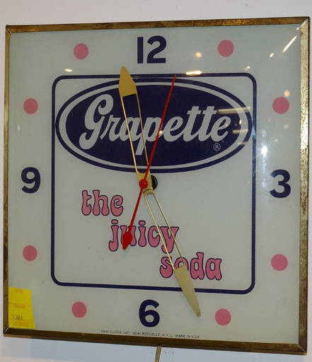 Vintage Grapette Soda Advertising Pam Clock
