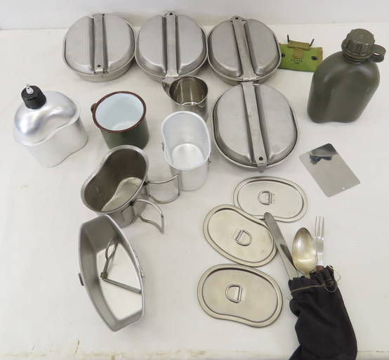 1980's Us Military Mess Kits, Canteens & More