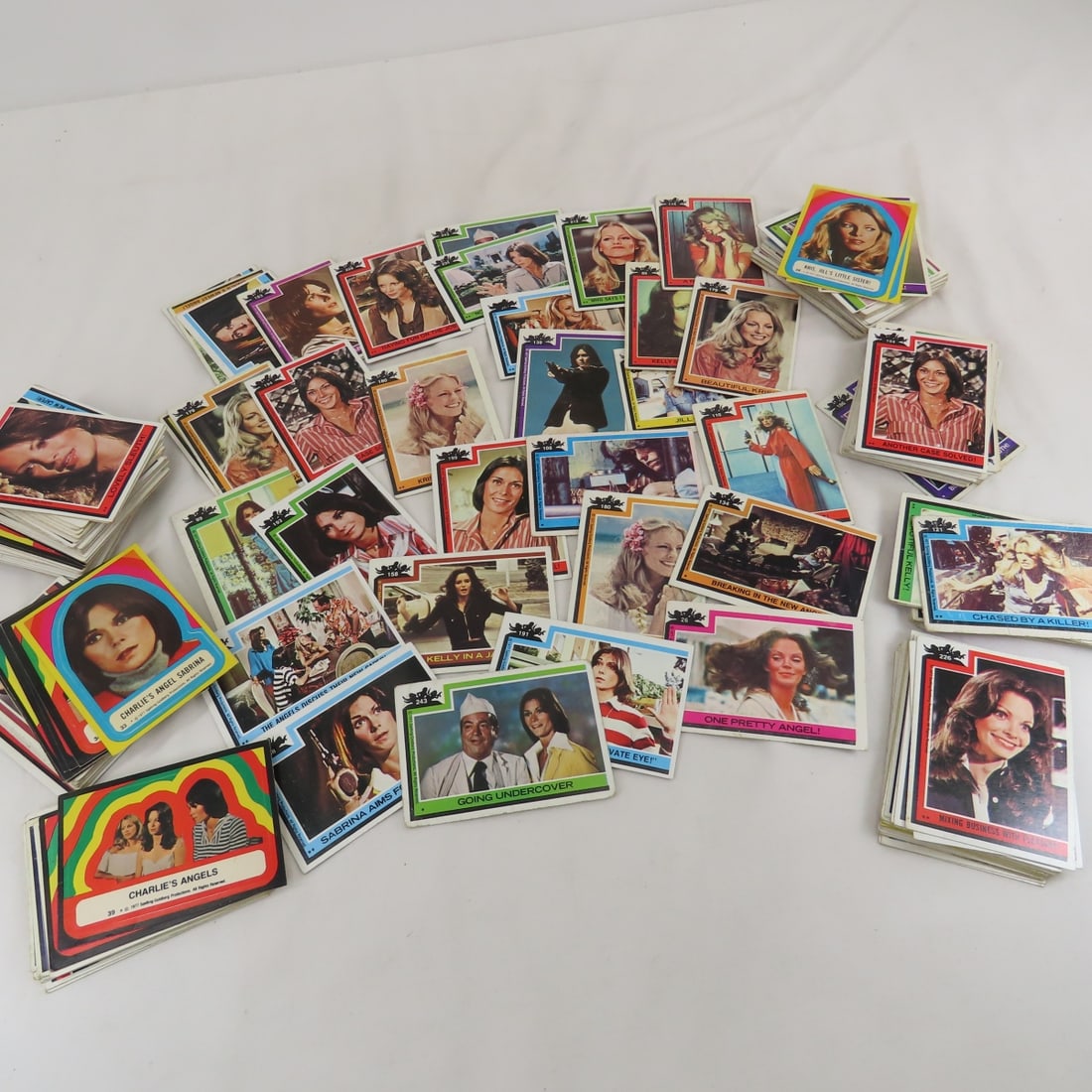 Vintage Charlie's Angels Trading Cards Auction