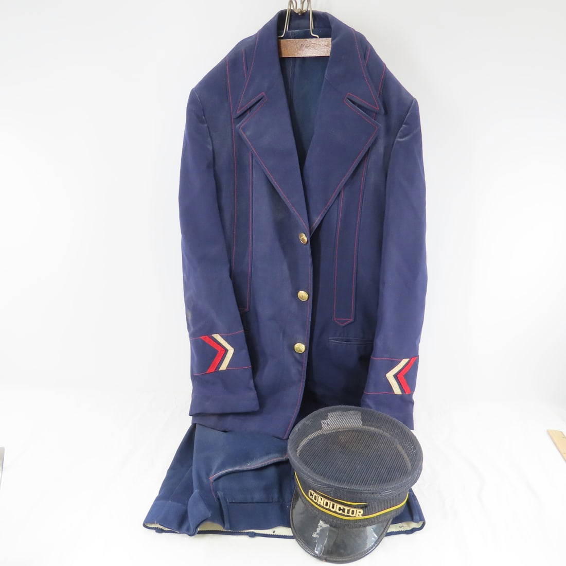 Vintage Amtrak Uniform And Conductor Hat Auction