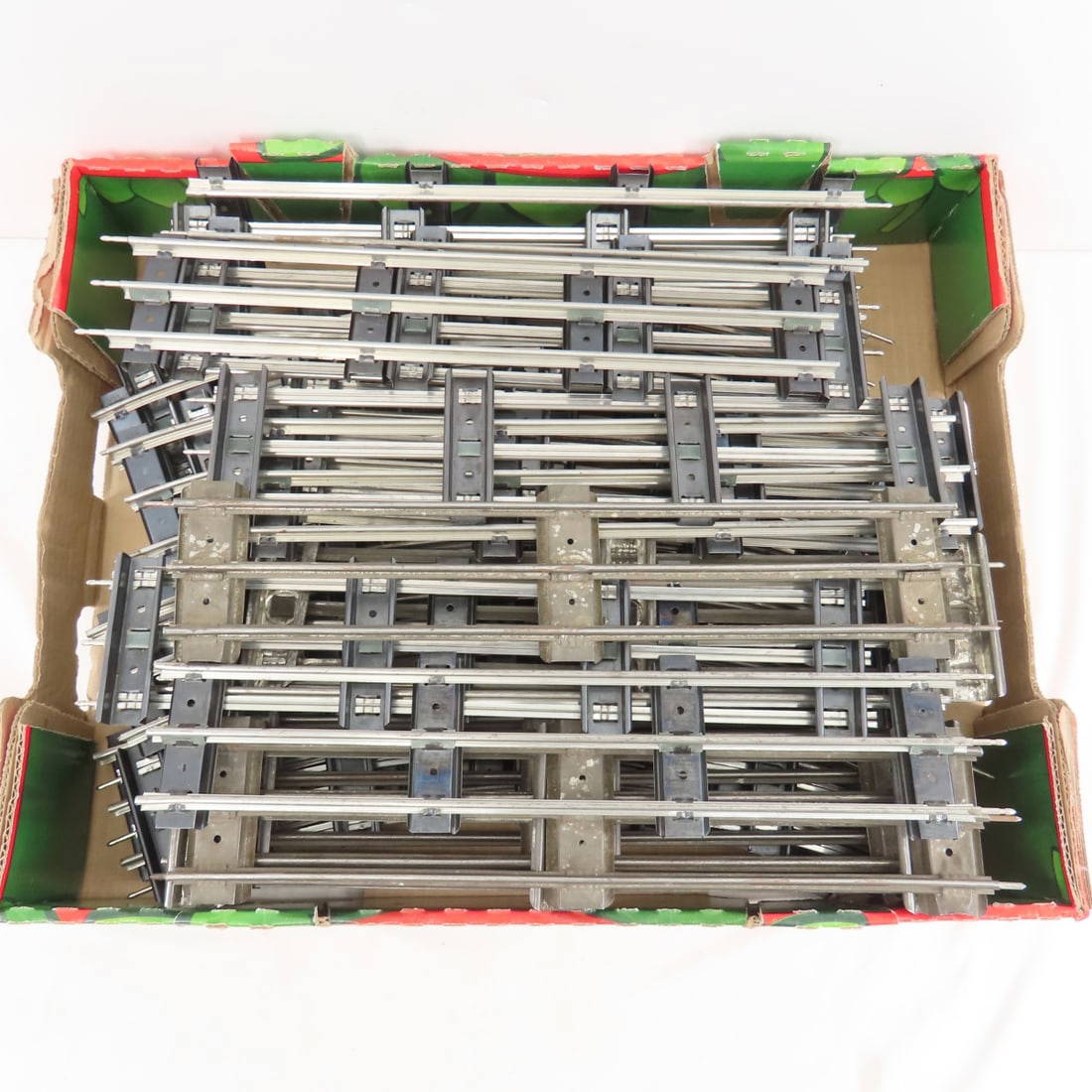 Lionel O Gauge Track Auction