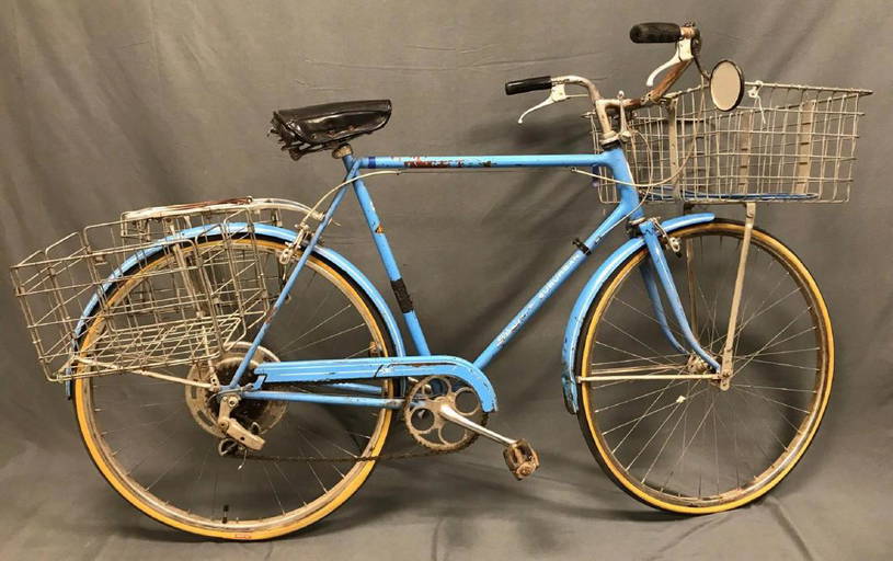 Vintage Schwinn Suburban Newspaper Boy Delivery Bicycle