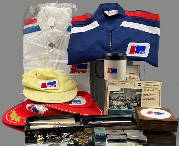 28 Piper Aircraft For Nasa Collectibles