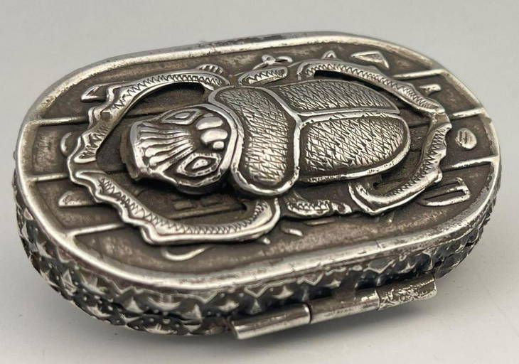 1920's Silver Egyptian Scarab Box. 52.7g