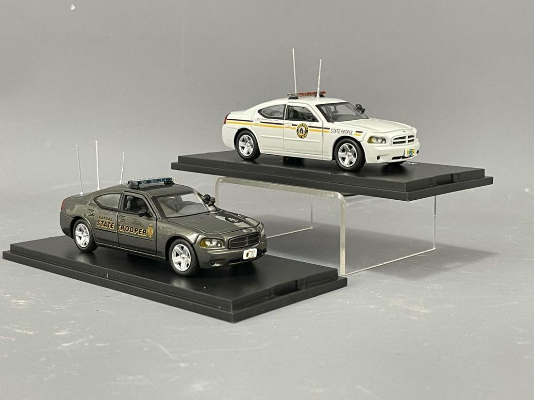 2 First Response Replicas 1:43 Scale Diecast Model Cars (#0521) on Sep ...
