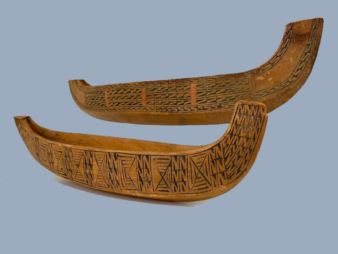 Two Antique Polynesian Carved Canoe Models - Jan 09, 2022 | Clark's ...