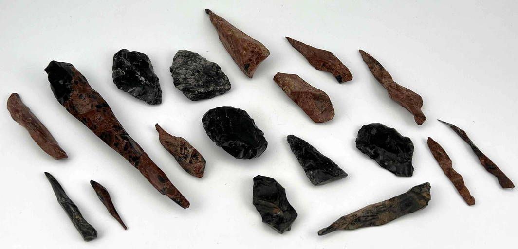Native American Obsidian Tools & Artifacts