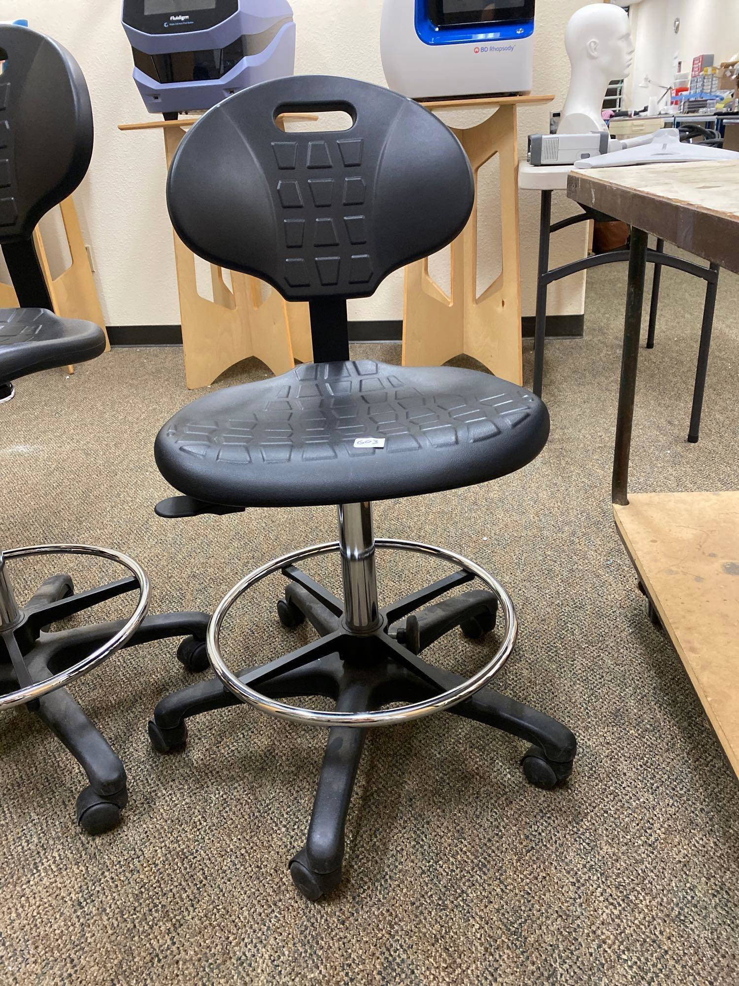 Adjustable Rolling Wet Lab Chair - Apr 24, 2023 | Clark's Auction ...