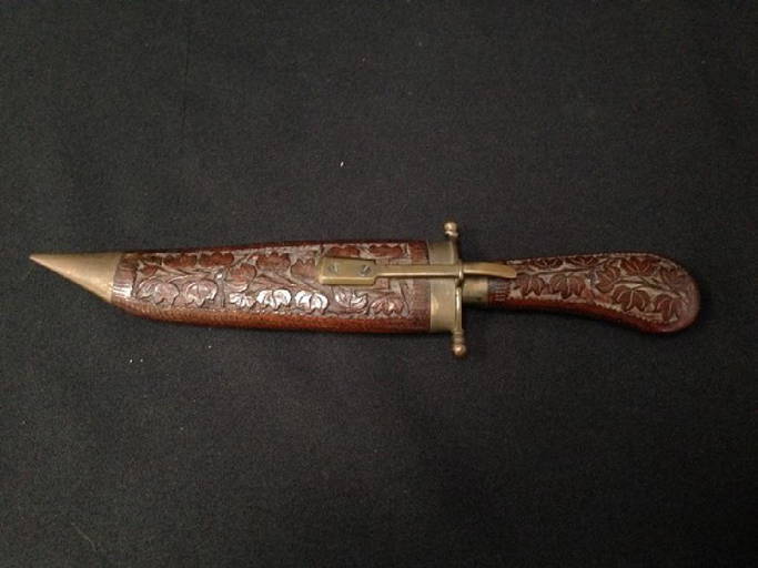 Knife India W/hand Carved Wooden Handle & Sheath