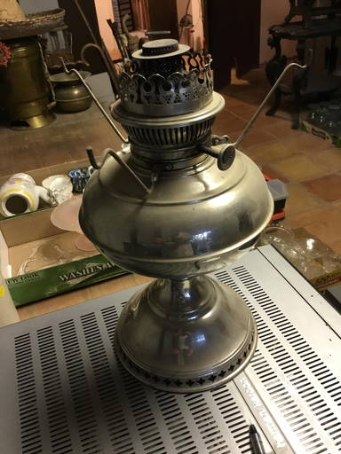 Rayo Oil Lamp With Out Shade