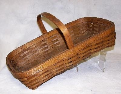 135: Rare Shelton basket with handle and maker's mark C