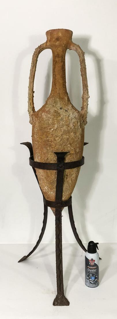 LARGE ANCIENT ROMAN AMPHORA