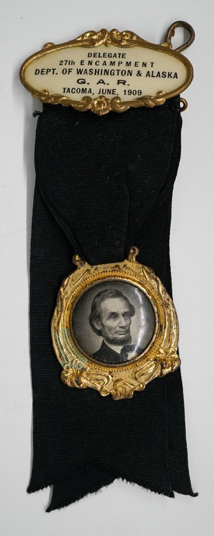 1909 Washington & Alaska GAR Button with Lincoln
