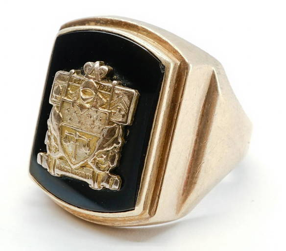 Robert Osborne's Delta Upsilon Fraternity Ring 10k