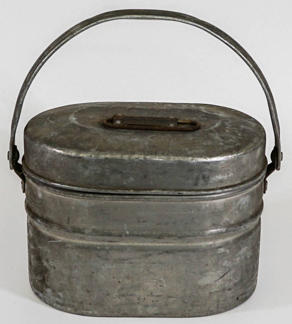 Vintage Wearever Aluminum Cookware Set Auction