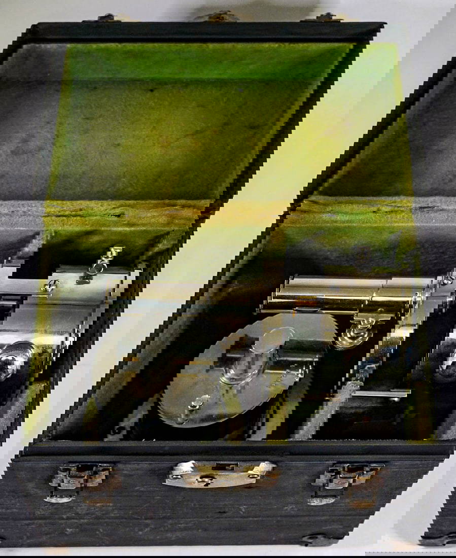 Lind Electroscope W/case Denver Fire Clay Co. Auction