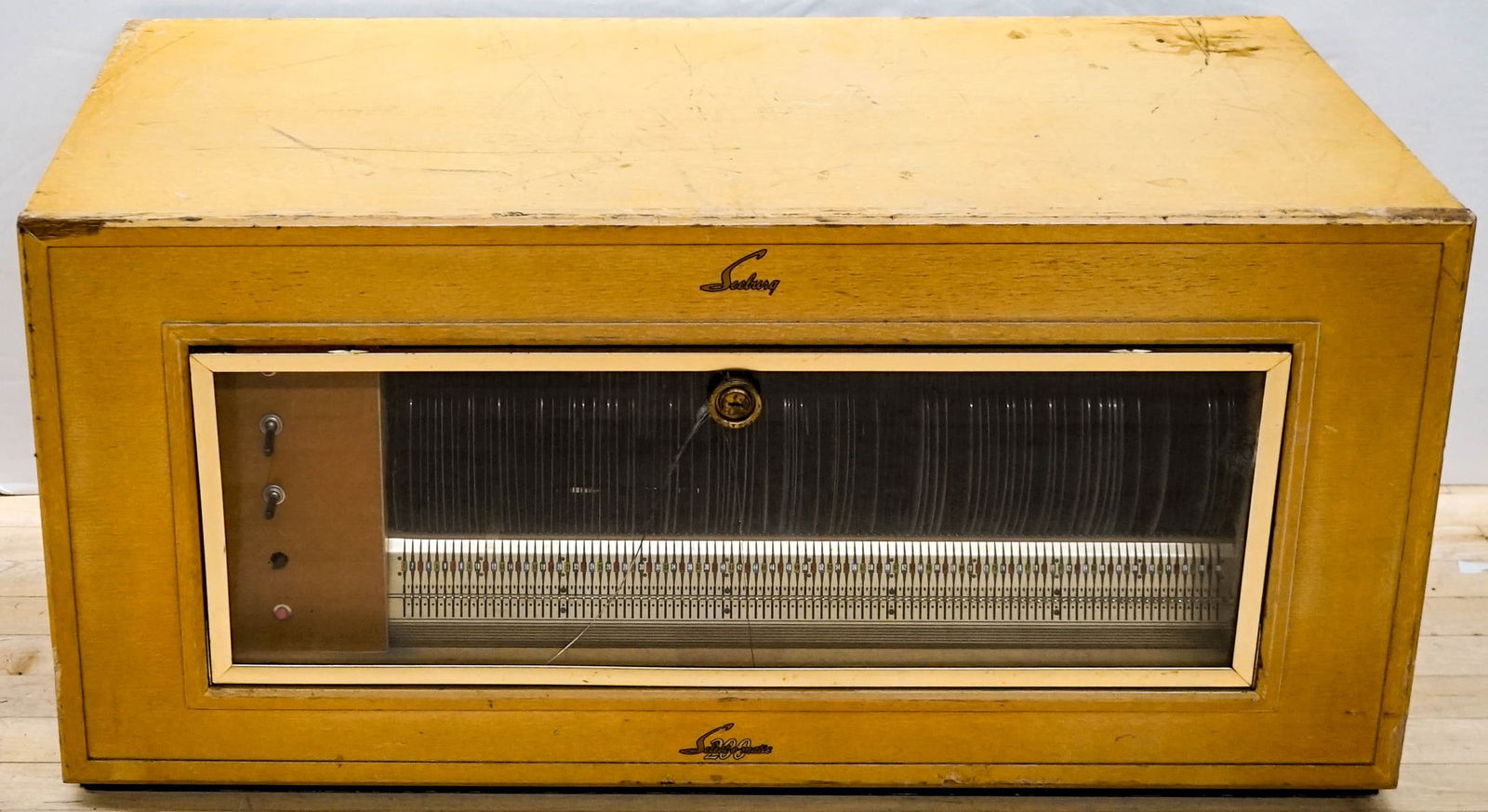 Seeburg Selectomatic 200 Library Unit - Jan 11, 2024 | Grant Zahajko ...