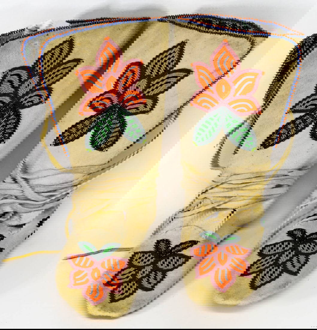 Native American Brain Tanned Beaded Boots Auction