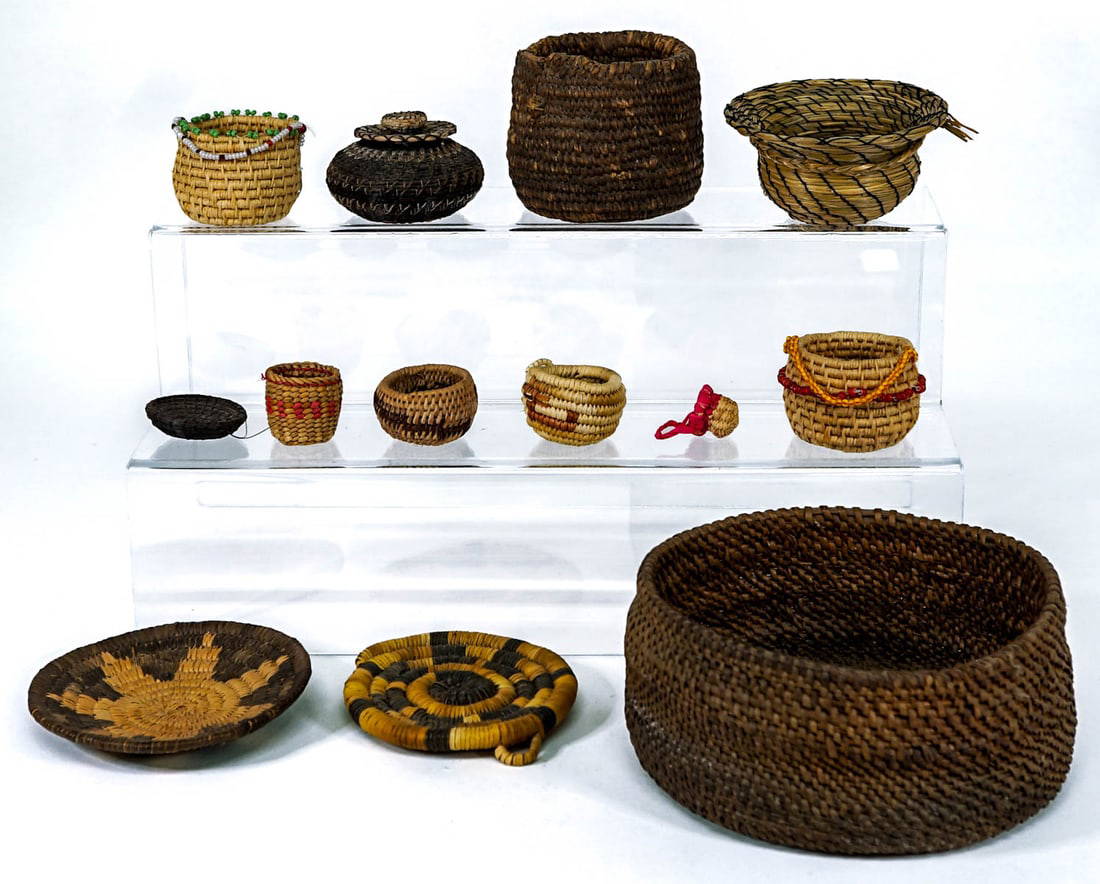 (13) Small And Miniature Native American Baskets Auction