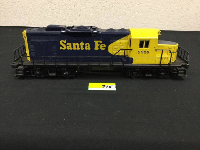 Vintage Lionel "santa Fe" Locomotive. Power