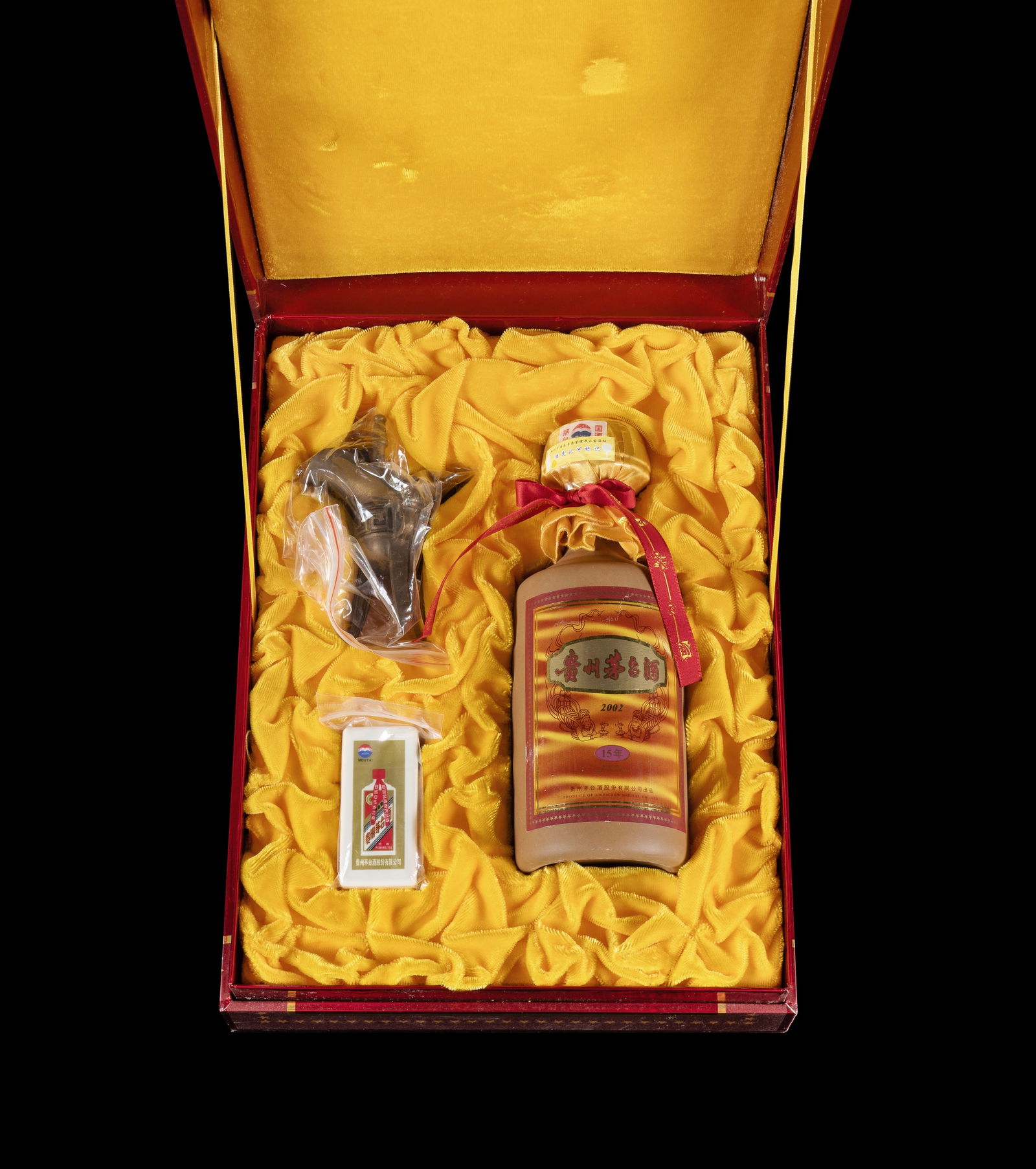 Bottle Of Kweichow Moutai Aged 15 Years. 2002, In Presentation Box (500ml)