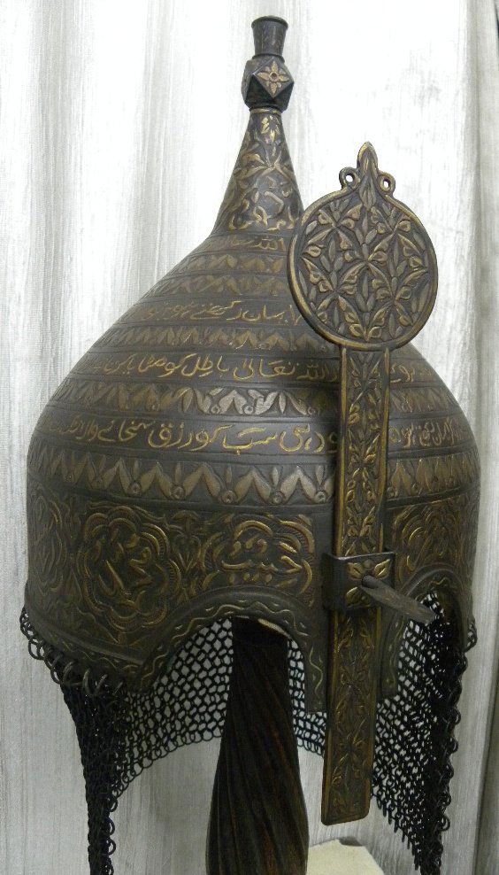 ANTIQUE PERSIAN MUGHAL WARRIOR HELMET ARABIC WRITE
